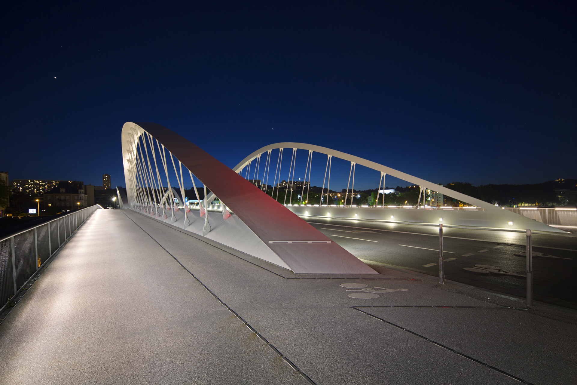 PONT SCHUMAN – France by Light